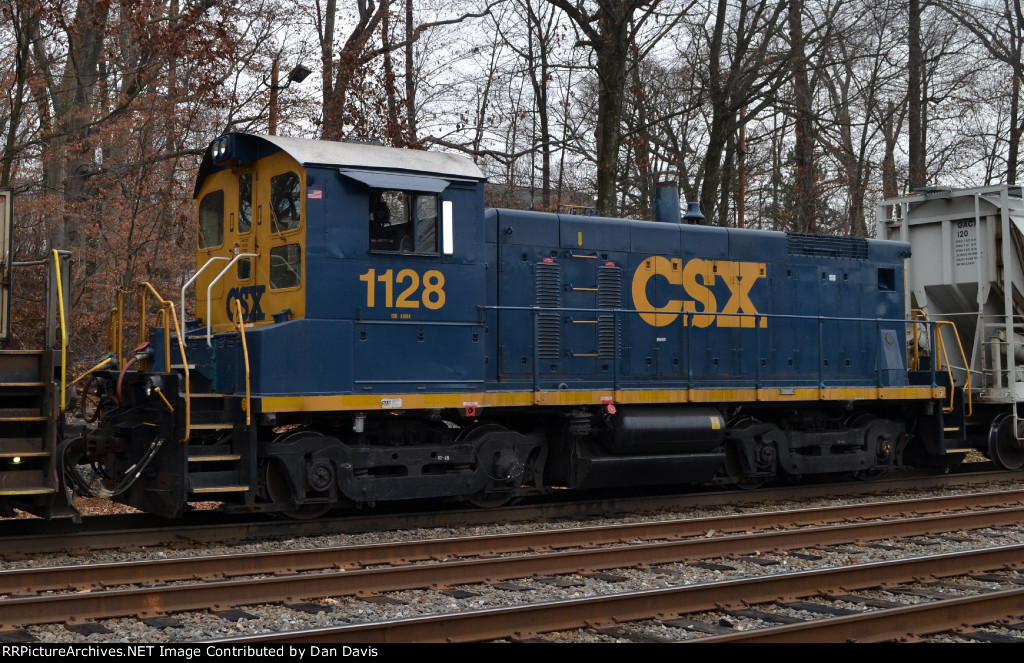 CSX 1128 Q418-01